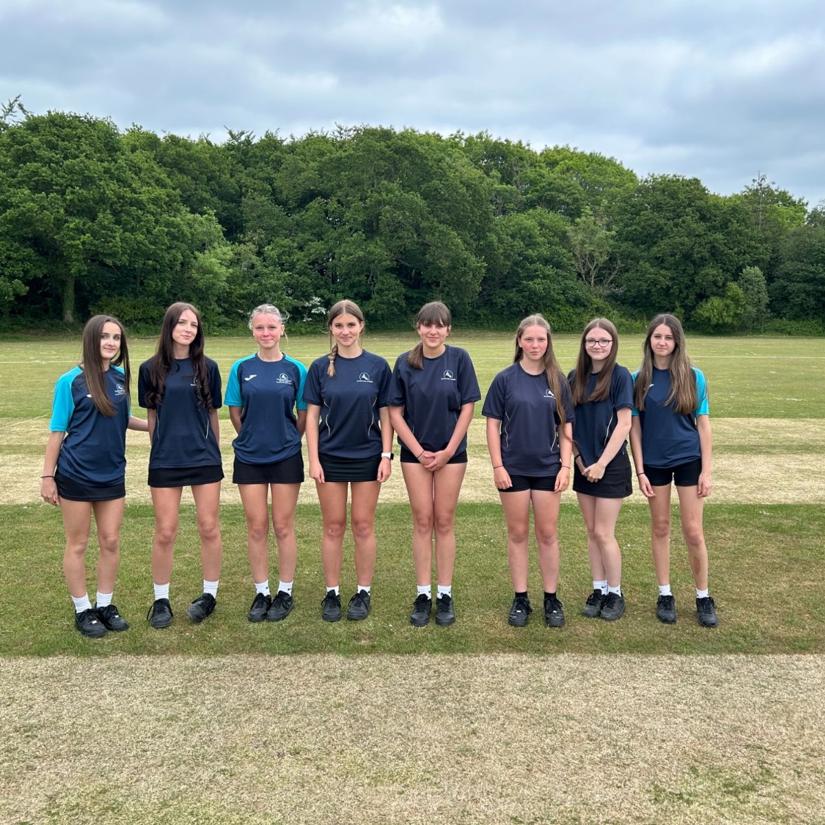 Carisbrooke College - U13 and U15 girls' cricket teams take on Christ ...